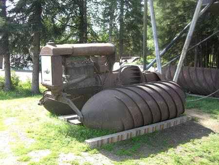 168-Pipeline Vehicles – Fairbanks, AK – Where In The World Is Scott?